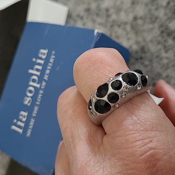 Lia Sophia | Jewelry | New Lia Sophia Ring Size 1 | Poshmark